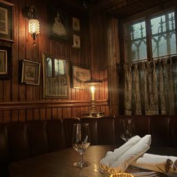 4 Charles Prime Rib New York, NY 10014 | Discover Full Menu, Reviews ...